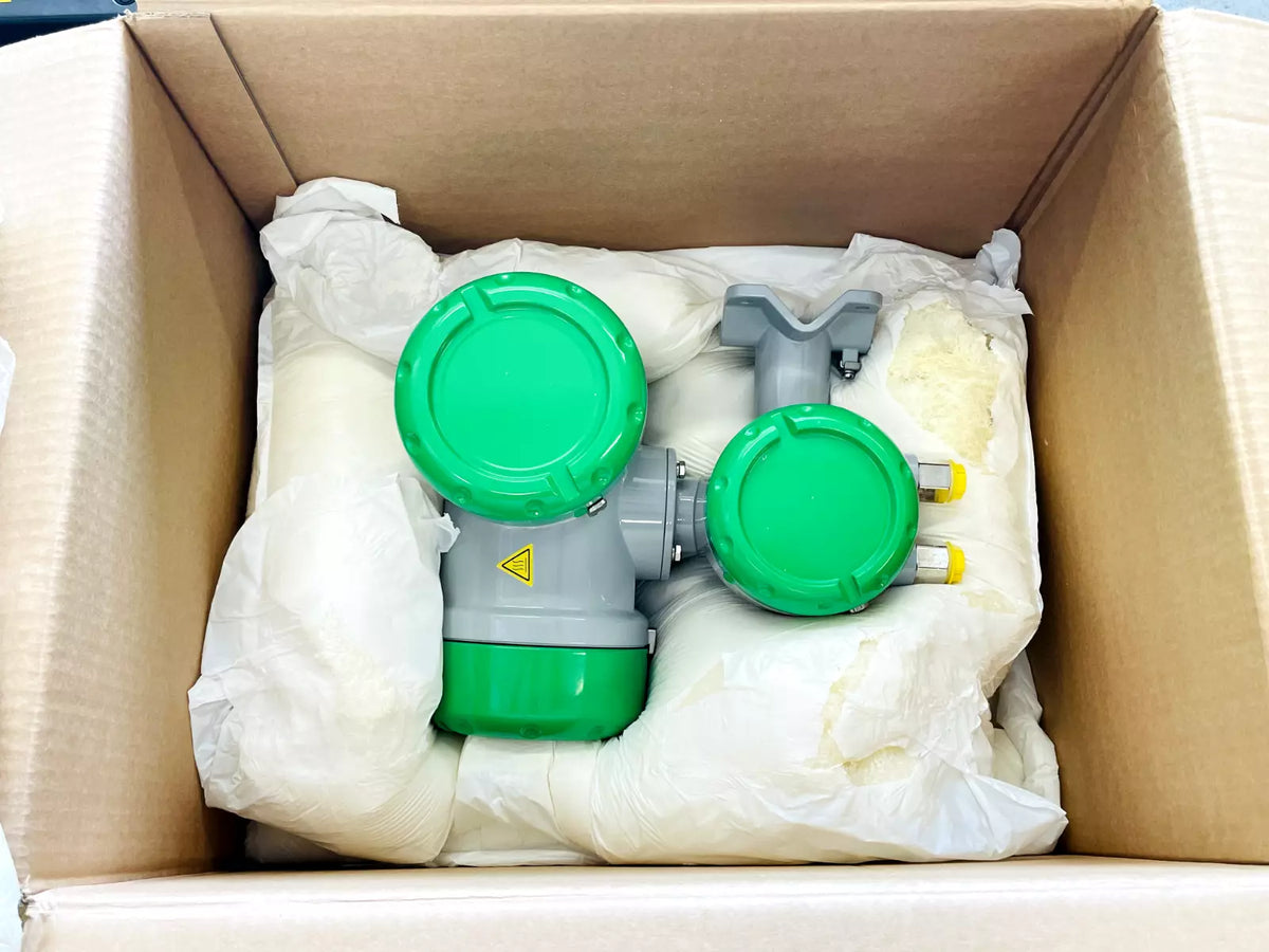 NEW - Schneider Electric IMT33A Flow Transmitter / Flow Meter 100-230 – Ontario Automation ...